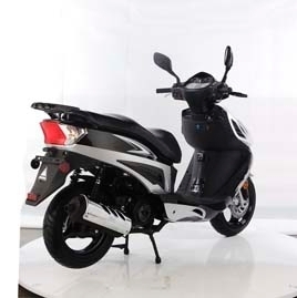 Brand New Evo 150 Moped Scooter